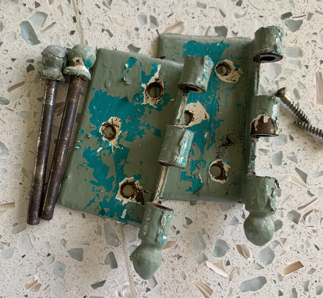 How to Clean Old Hardware – THIS OLD HOUSE (PHOENIX)